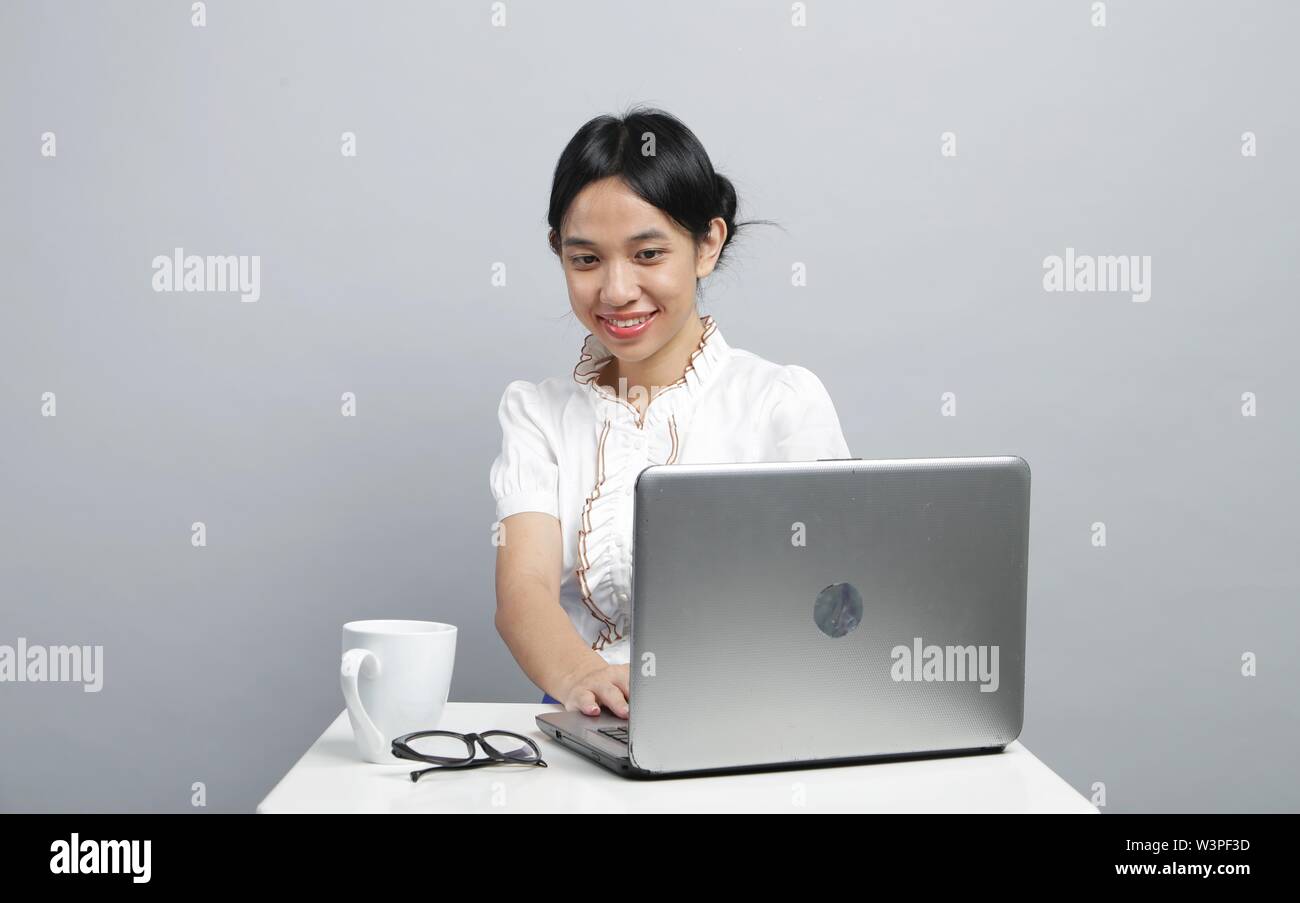Beauty young mix-race asian women worker on helpdesk hotline ready in ...