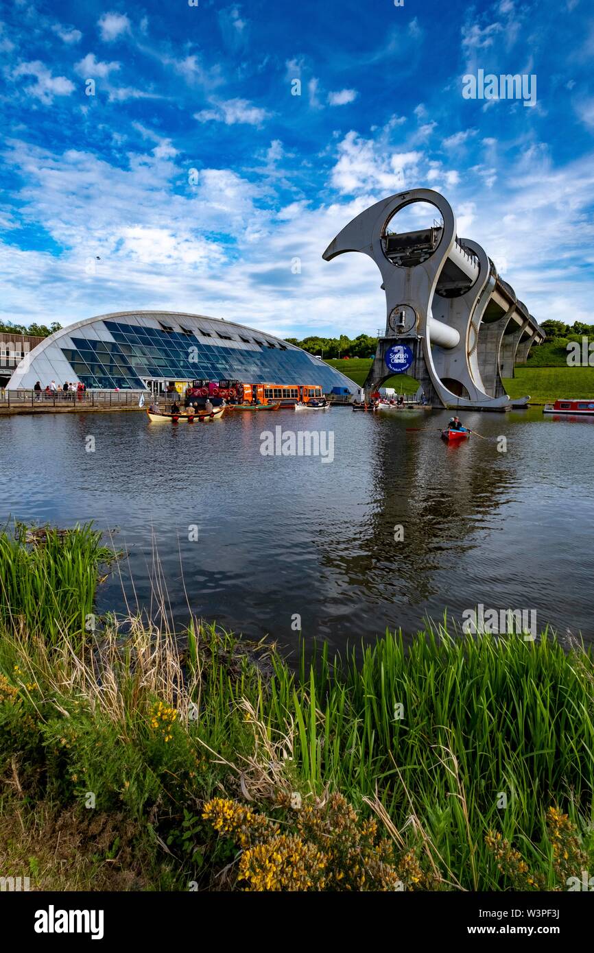 Falkirk wheel scotland hi-res stock photography and images - Alamy