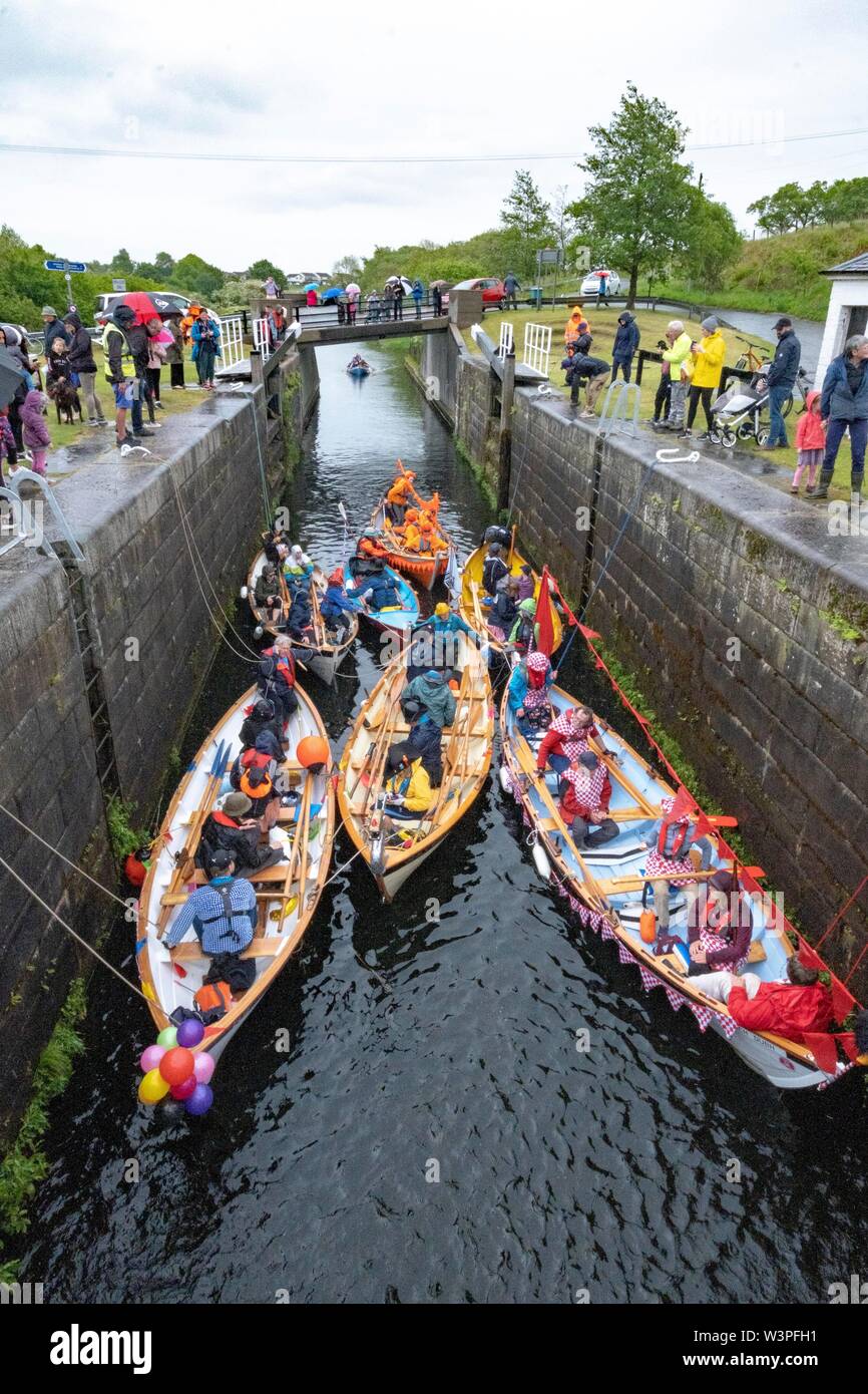 Boats, barges and canoes on Forth and Clyde Canal Stock Photo - Alamy