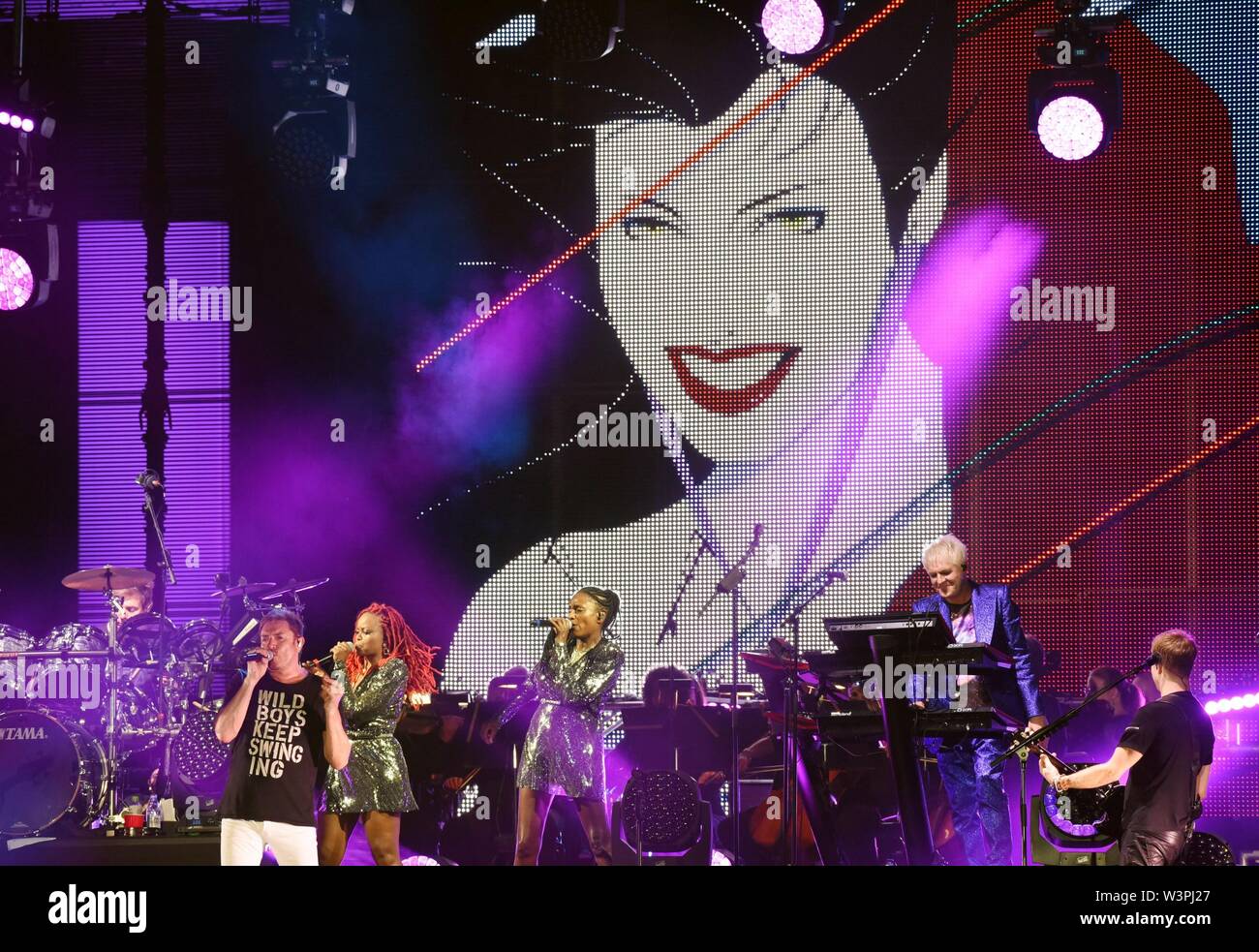 Nick apollo hi-res stock photography and images - Alamy