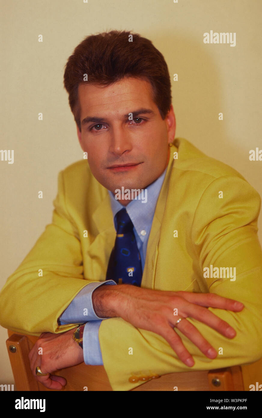 Mischa Fernbach, deutscher Schauspieler in der Fernsehserie ...