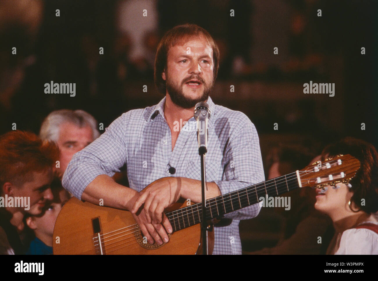 Musikkabarettist hi-res stock photography and images - Alamy