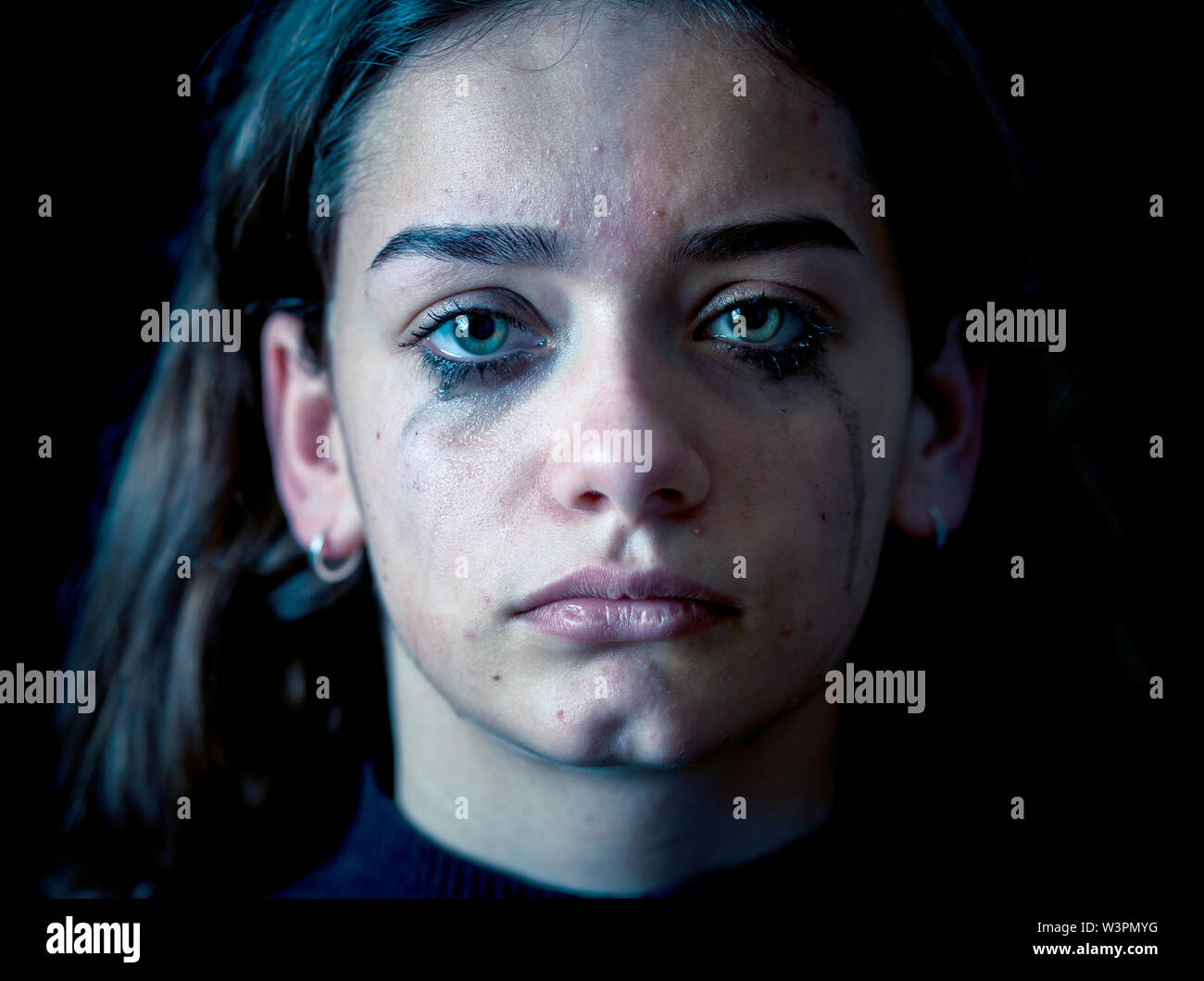 Depression girl child hi-res stock photography and images - Alamy