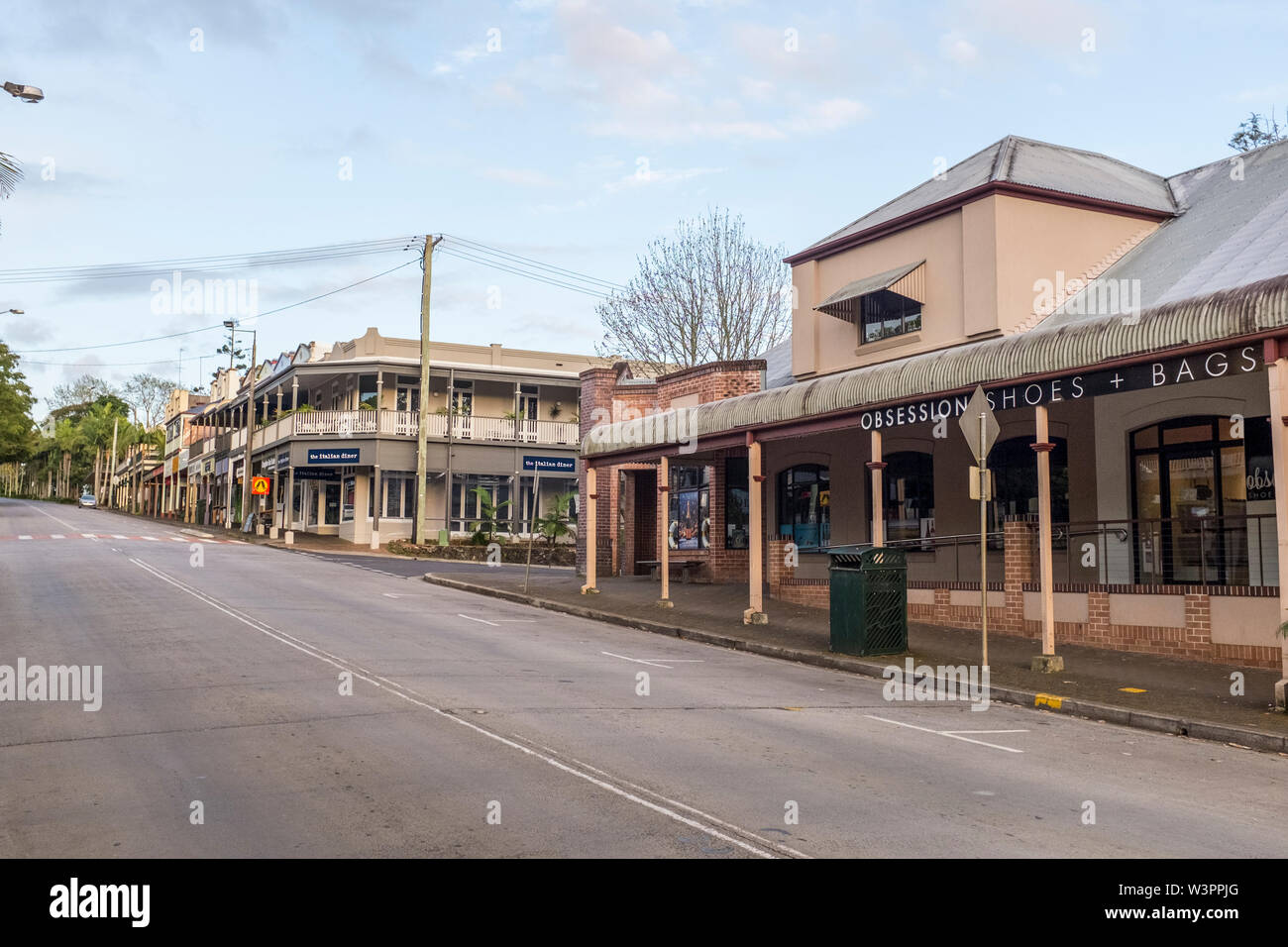 Byron bay main street new hi-res stock photography and images - Alamy