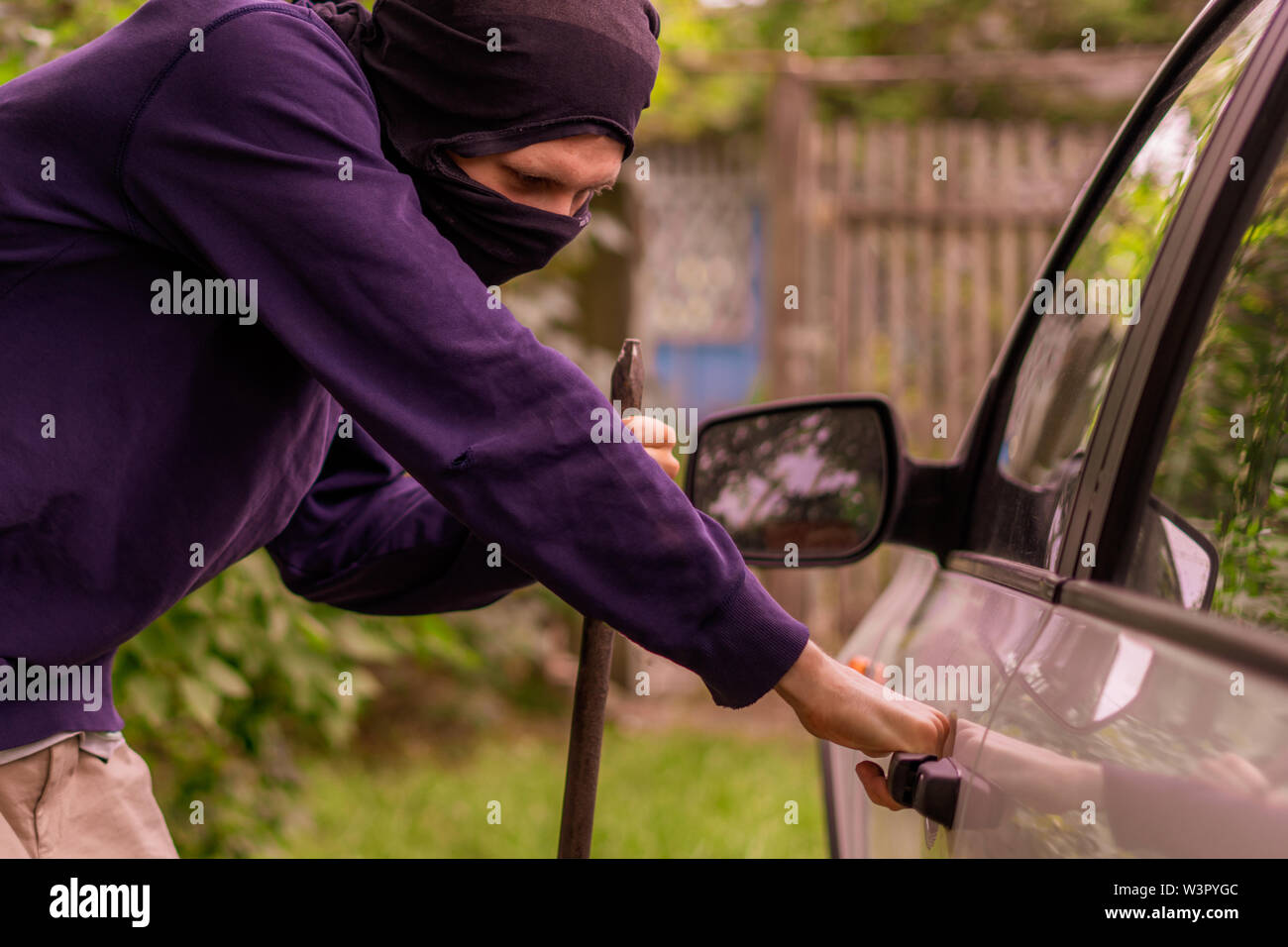 People Stealing Things