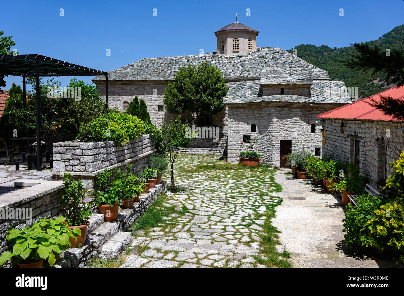 Spilia hi-res stock photography and images - Alamy