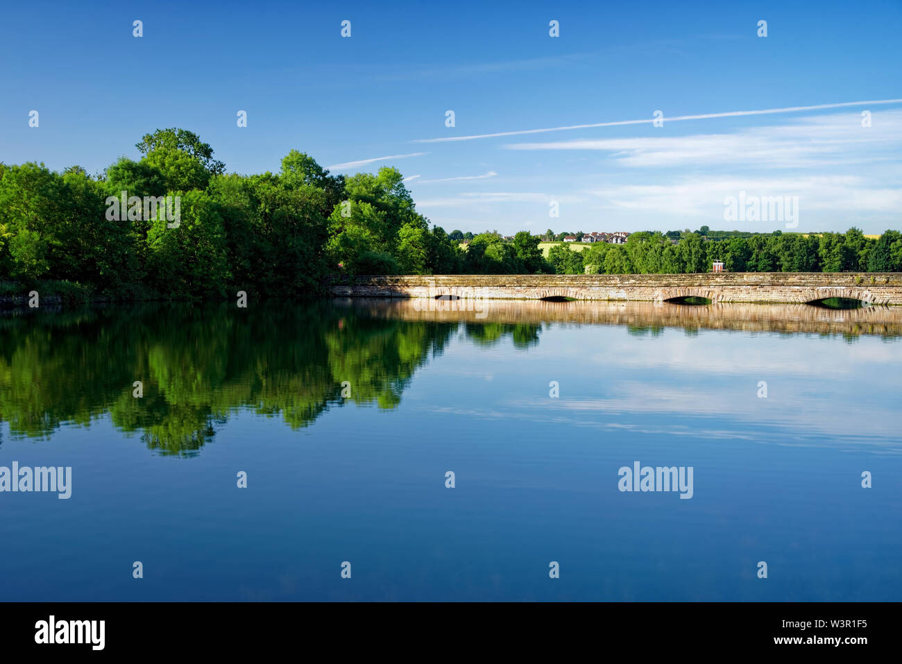 Ulley reservoir rotherham hi-res stock photography and images - Alamy