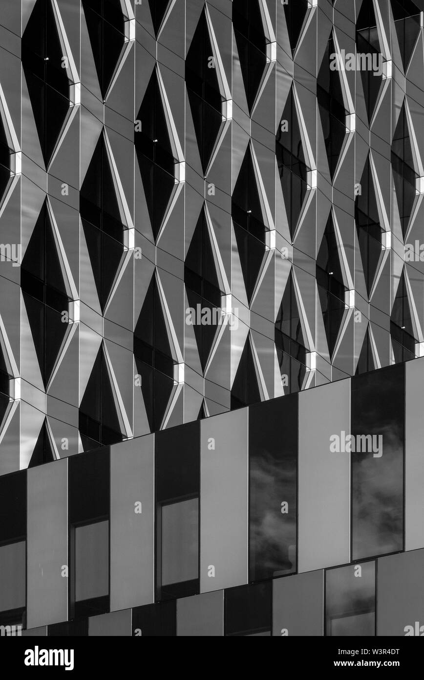 Glass reflections hi-res stock photography and images - Alamy