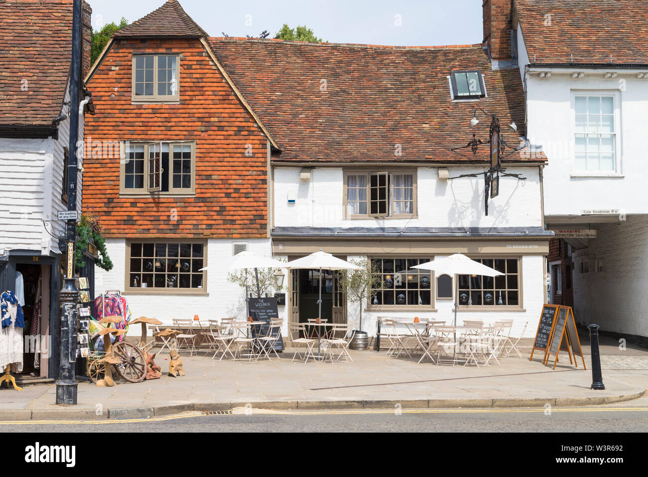 The woolpack pub, tenterden, kent, uk Stock Photo - Alamy