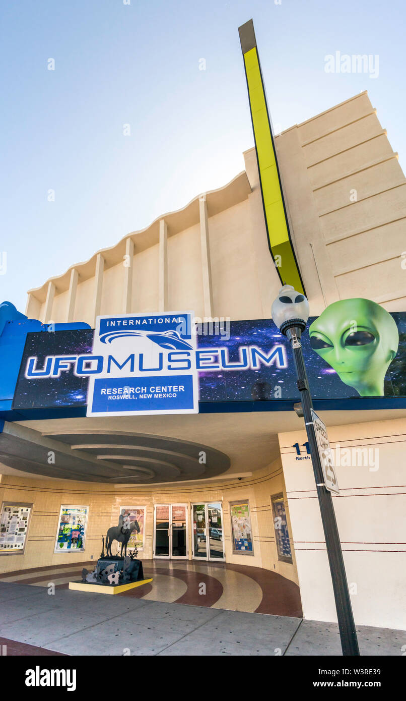 Roswell alien museum hi-res stock photography and images - Alamy