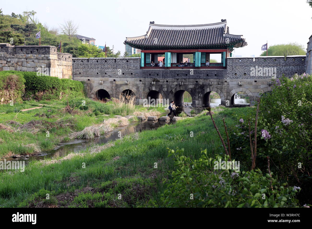 Hwaseong fortress in Suwon, Korea Stock Photo - Alamy