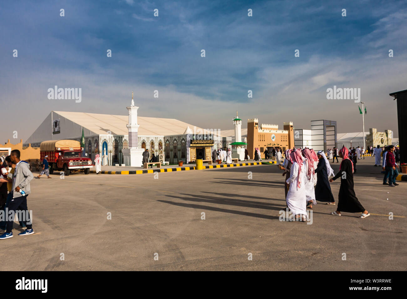 Janadriyah festival in saudi arabia hi-res stock photography and images ...
