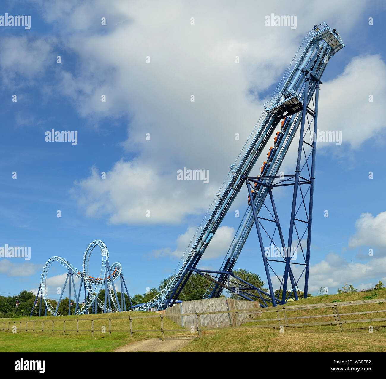 Amusement park ferris wheel roller coaster hi-res stock photography and ...
