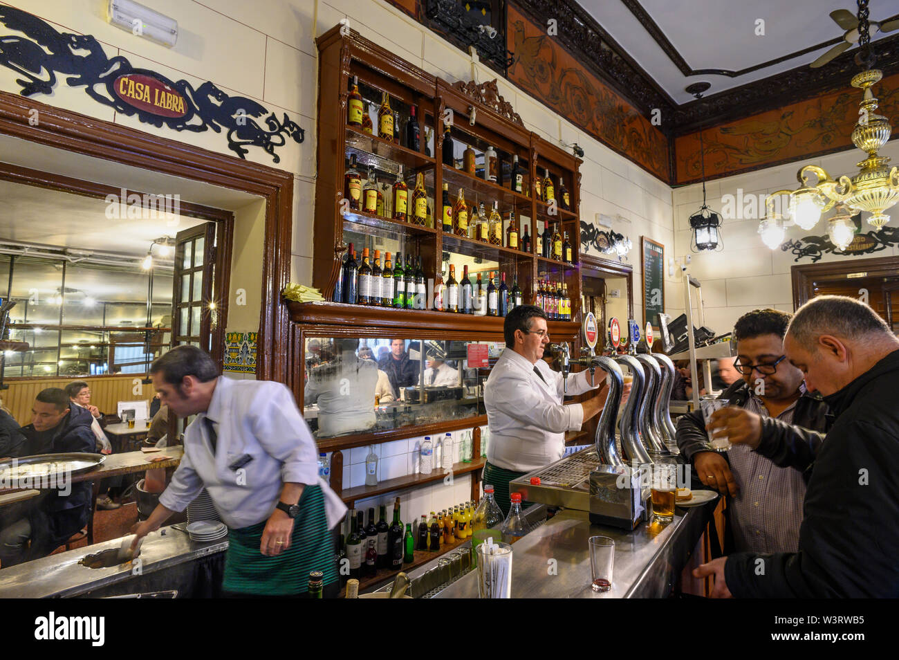 Famous people eating hi-res stock photography and images - Alamy