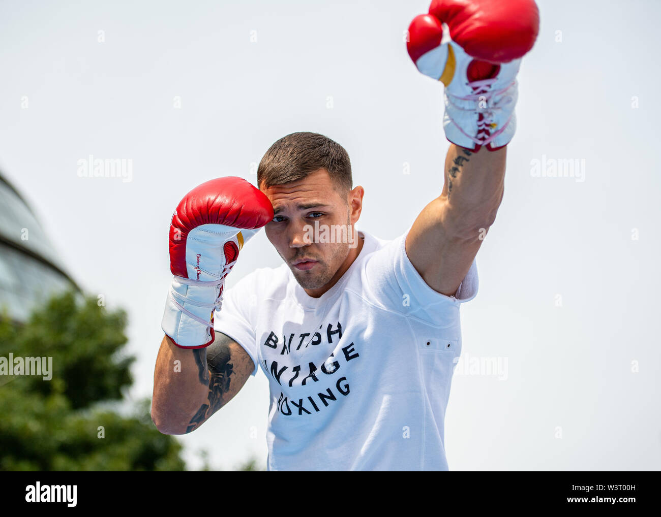 Charlie boxing hi-res stock photography and images - Alamy