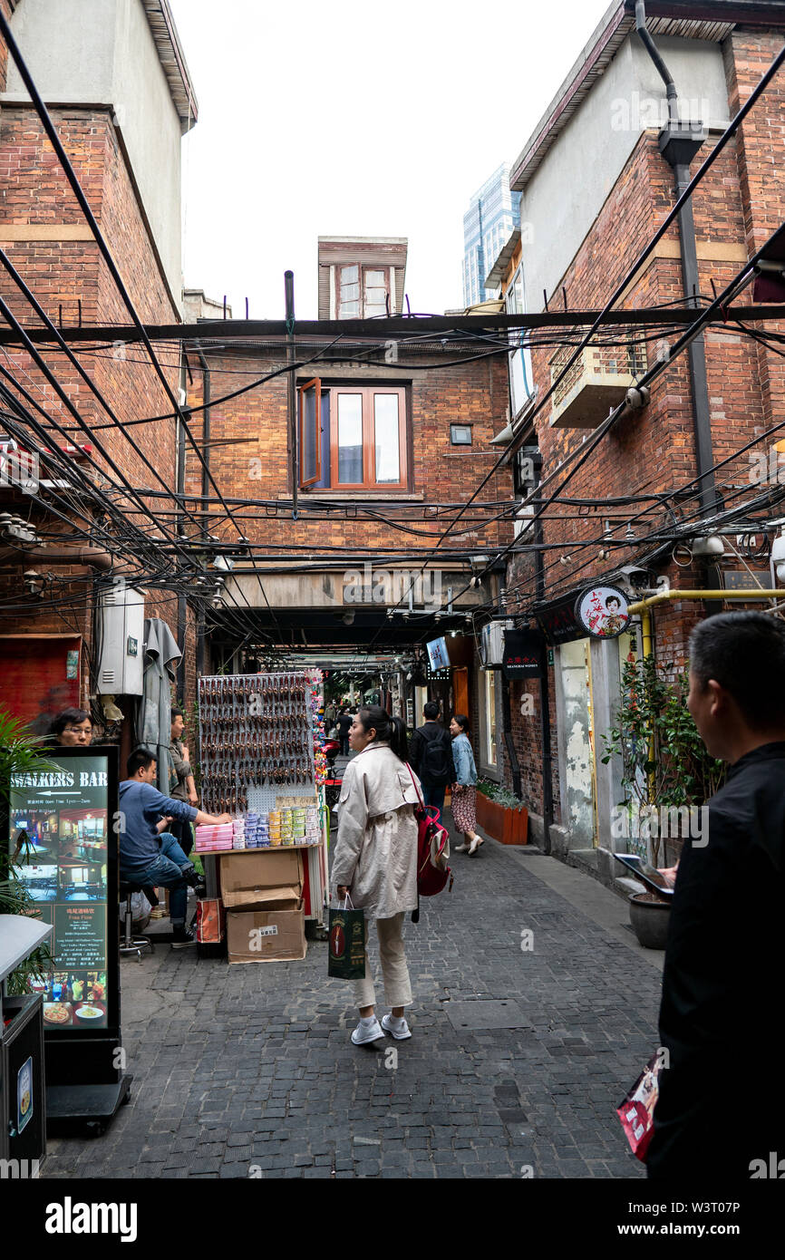 Tianzifang, Shanghai / China - May 8, 2019 : A popular tourist ...