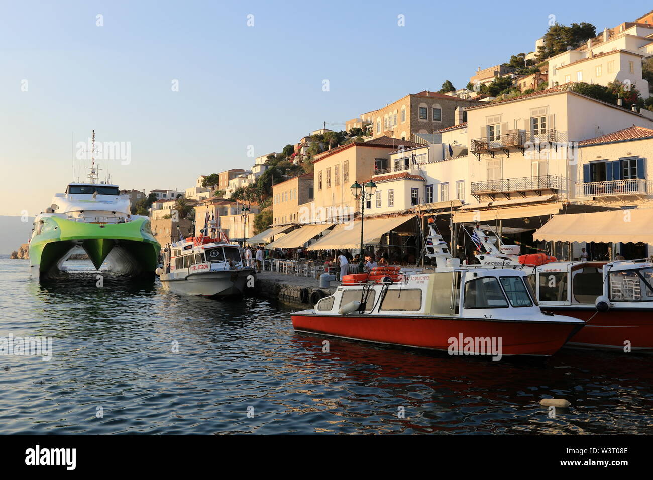 Greek island hydrofoil hi-res stock photography and images - Alamy