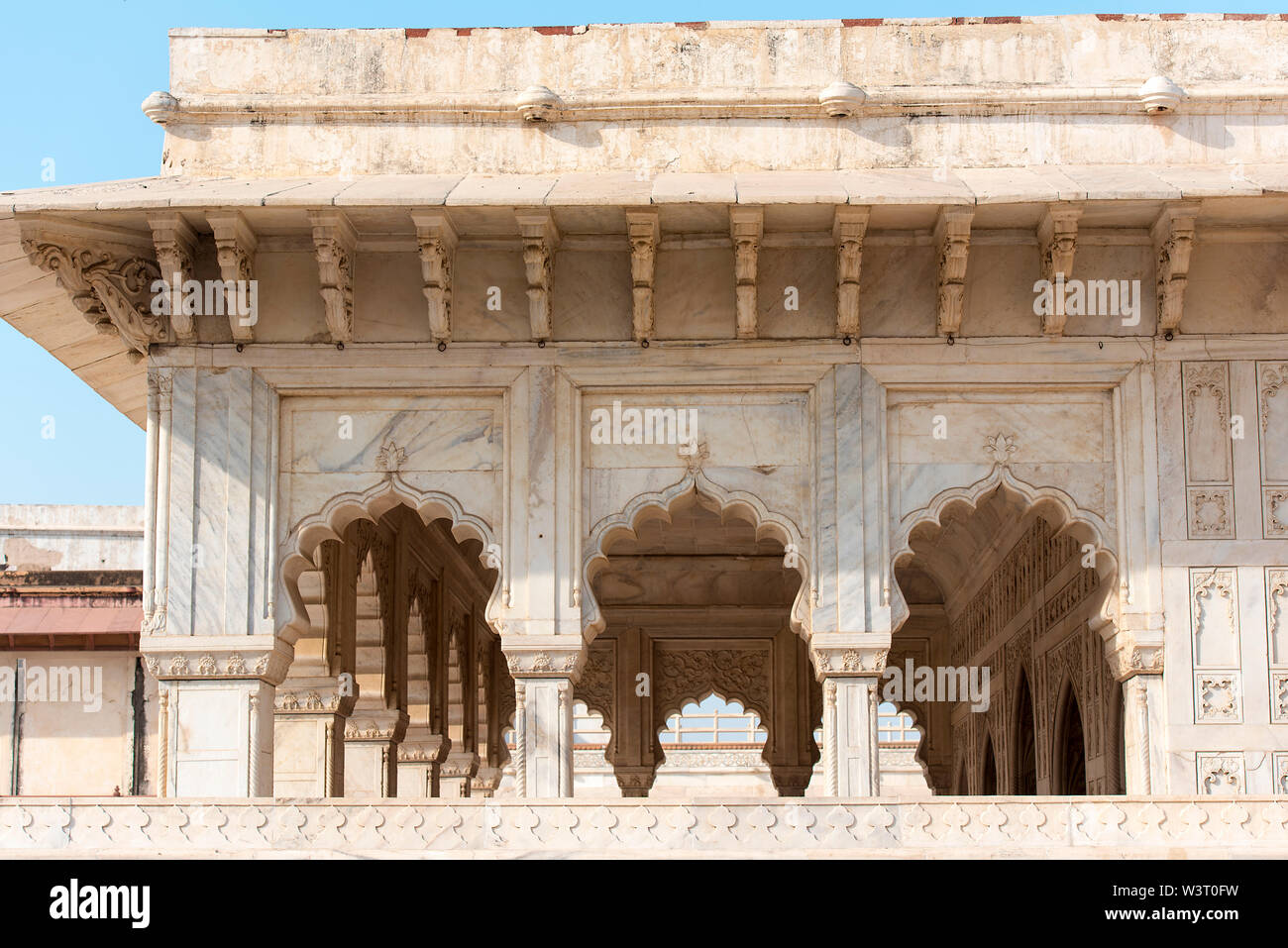 Red fort building architecture hi-res stock photography and images - Alamy