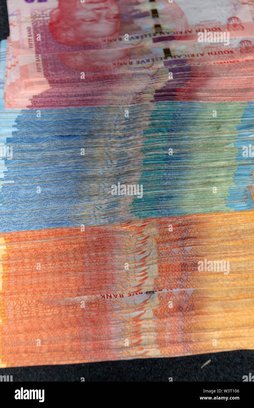 Fingers spread out hi-res stock photography and images - Alamy