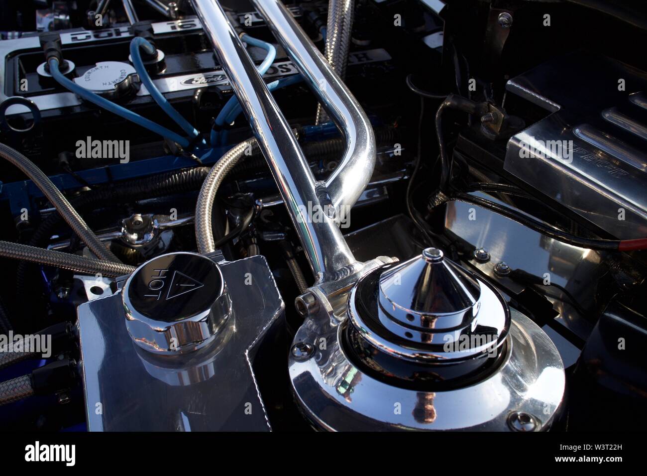 Bristol Queen Square Meet July 2019 - Sierra Cosworth Chrome Engine ...