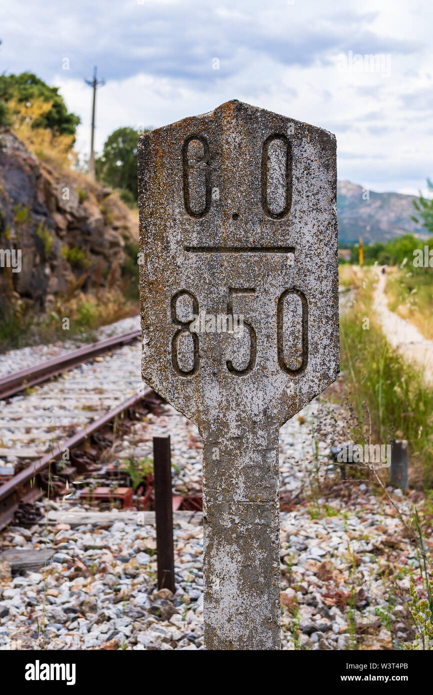 Old train signal on abandoned railroad Stock Photo - Alamy