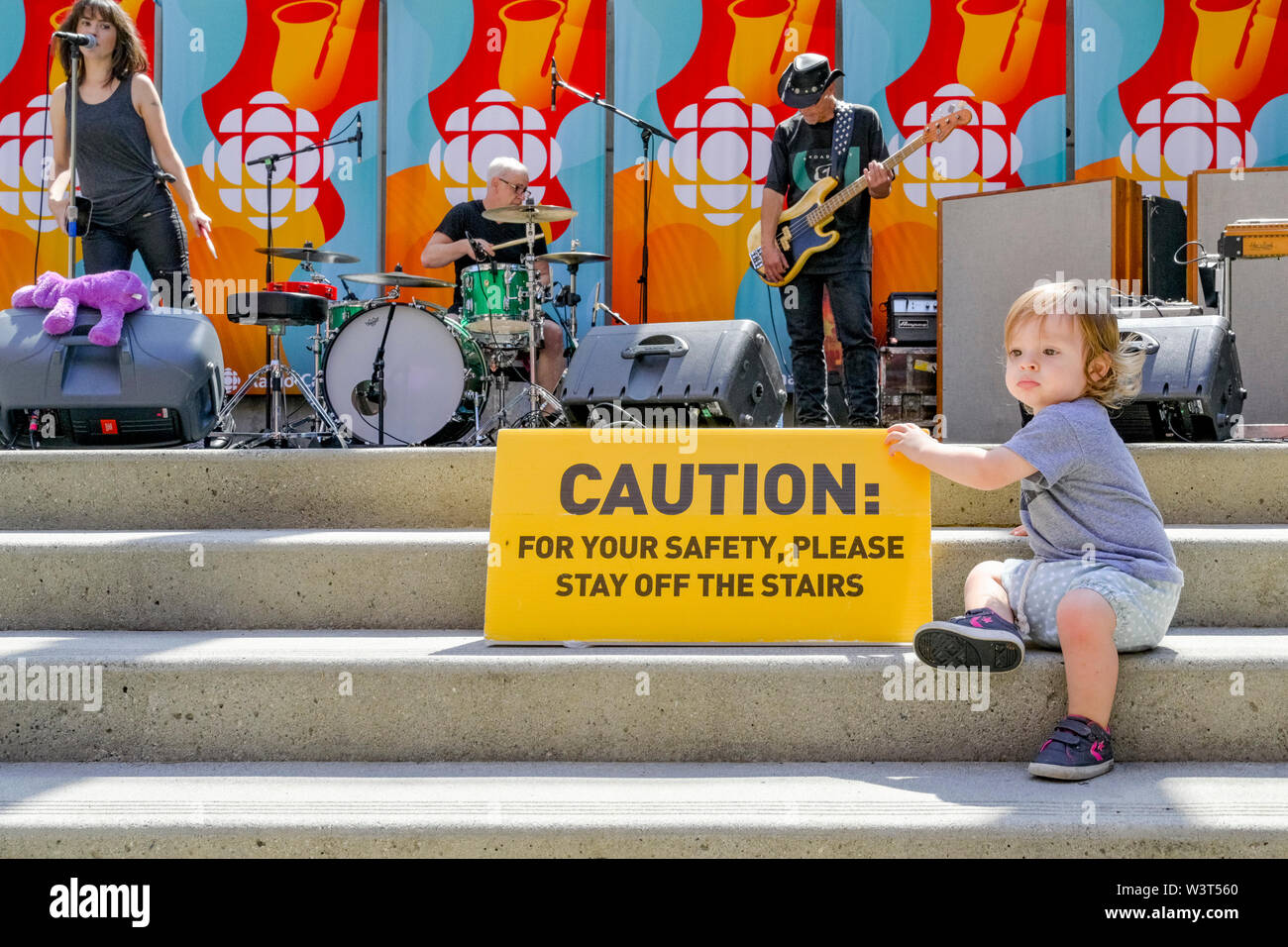 Caution sign stairs steps hi-res stock photography and images - Alamy
