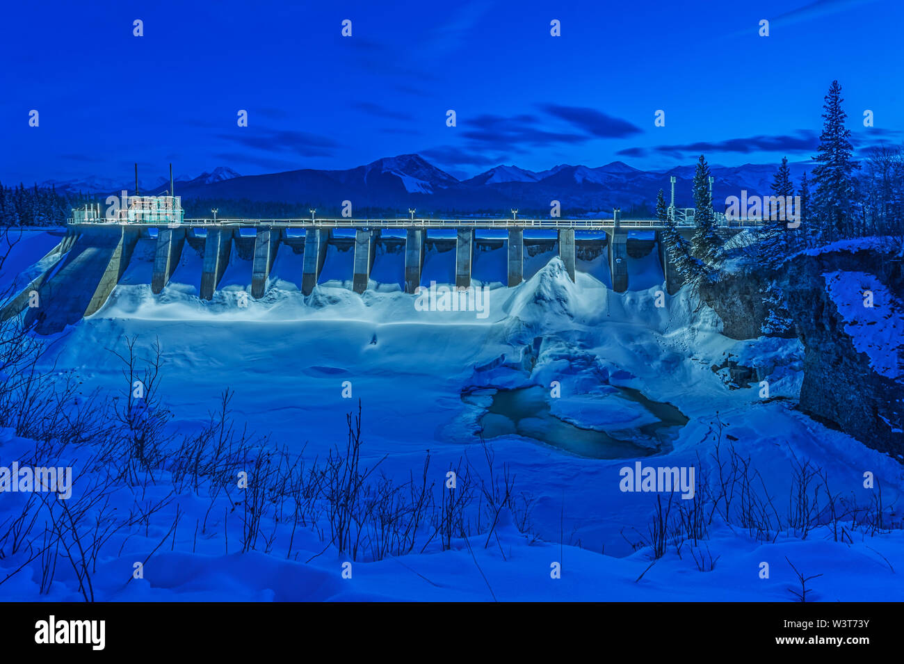 Night View of the Seebe Dam in Alberta, Canda Stock Photo - Alamy