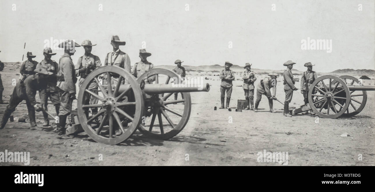 World war army field service hi-res stock photography and images - Alamy