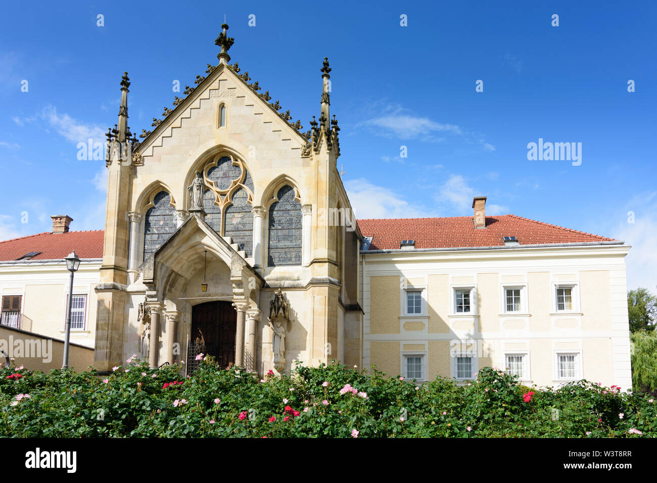 Schloss mayerling castle hi-res stock photography and images - Alamy