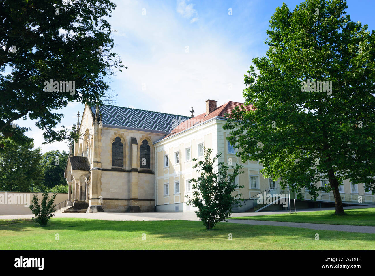 Schloss mayerling castle hi-res stock photography and images - Alamy