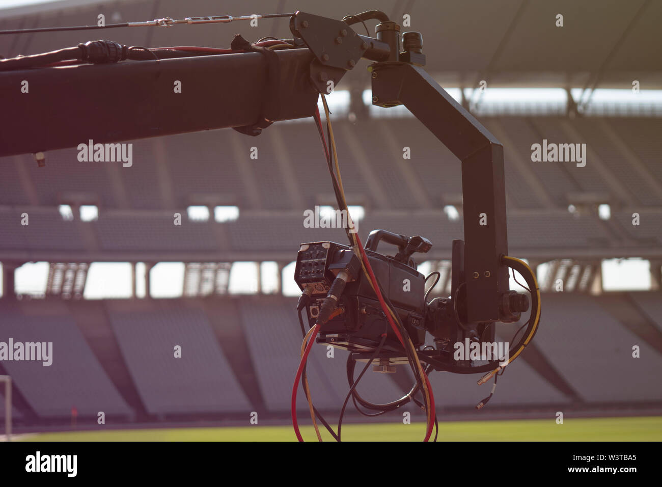 Camera crane hi-res stock photography and images - Alamy