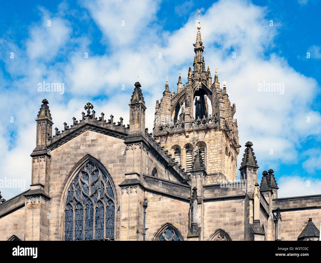 Edinburgh church hi-res stock photography and images - Alamy