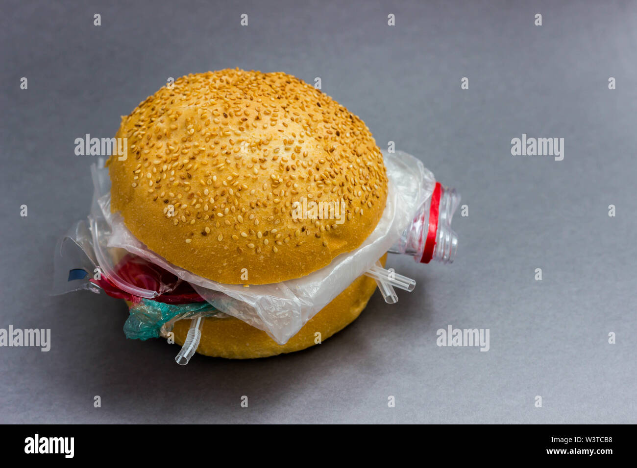 Plastic pollution of the planet hi-res stock photography and images - Alamy