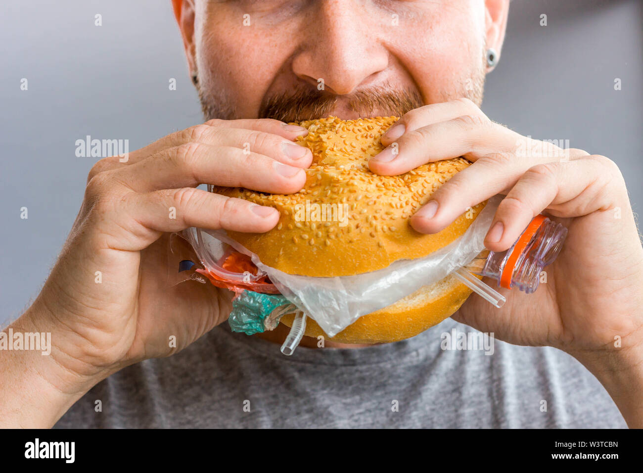 Plastic bottle greenhouse hi-res stock photography and images - Alamy