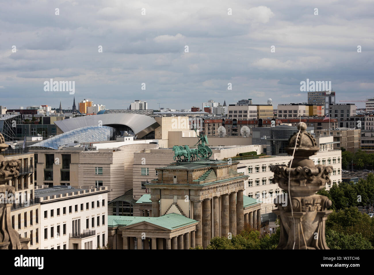 The view of the Brandenburg Gate from the roof of the Reichstag ...