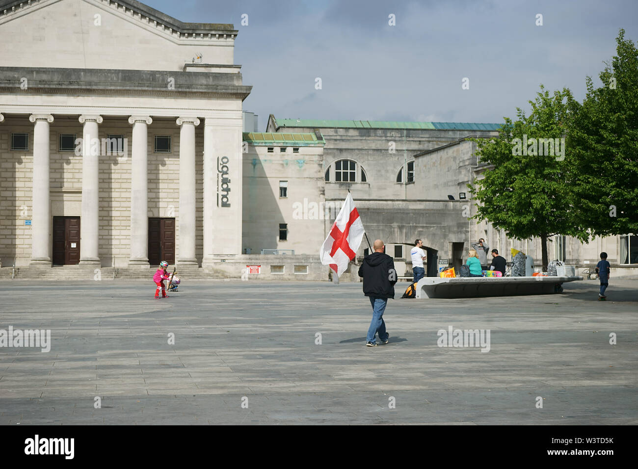 Southampton town center hi-res stock photography and images - Alamy