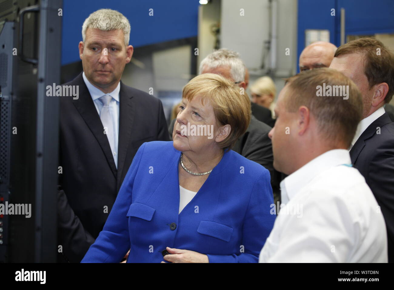 Michael Kretschmer, Bundeskanzlerin Angela Merkel und Ronald Schmidt ...