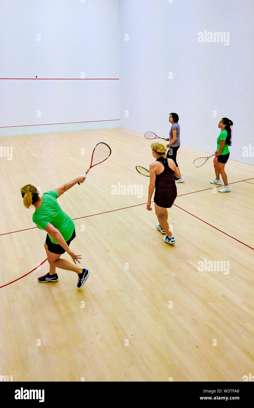 Squash game hi-res stock photography and images - Alamy