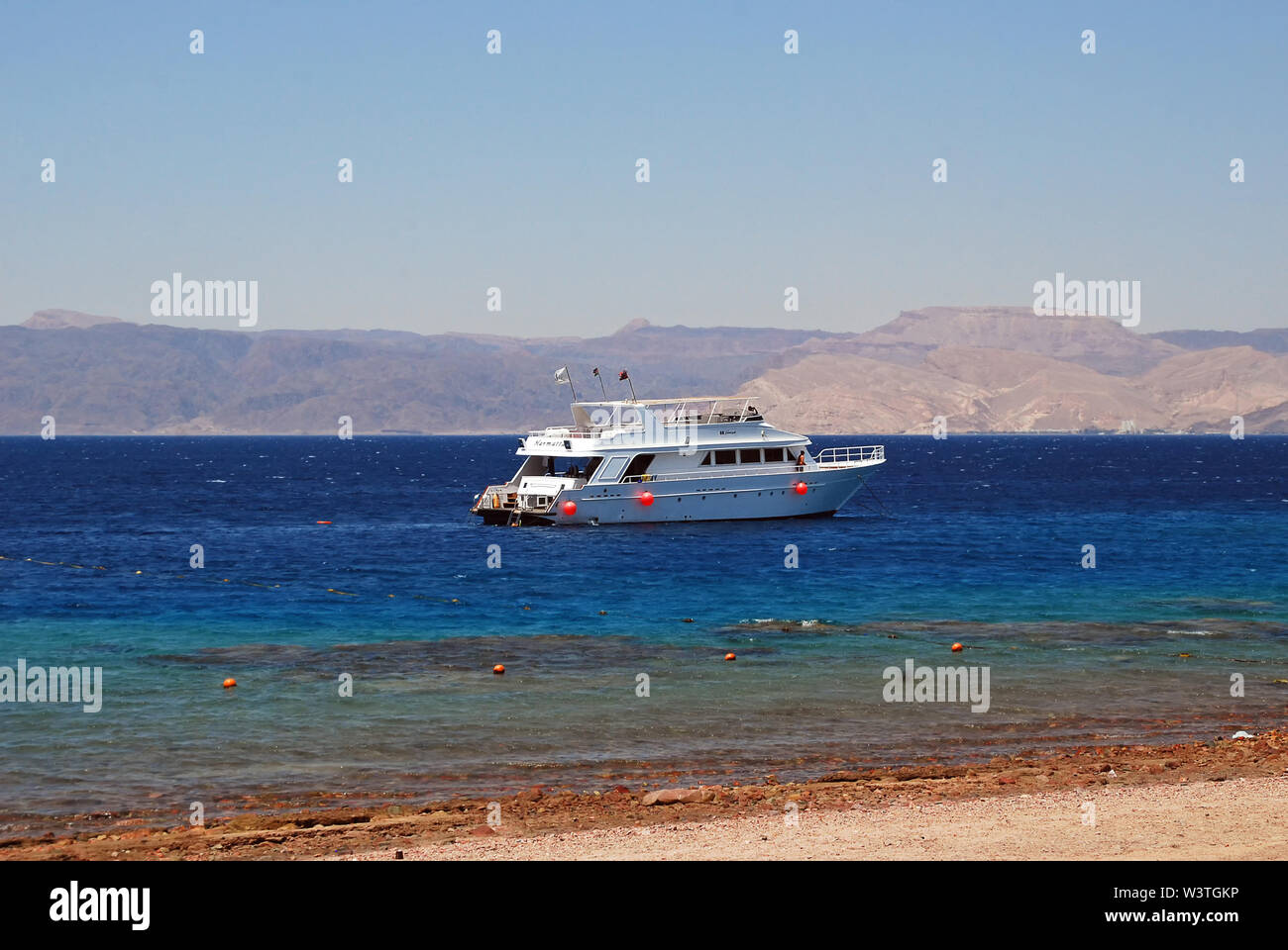 Aqaba marine reserve jordan hi-res stock photography and images - Alamy