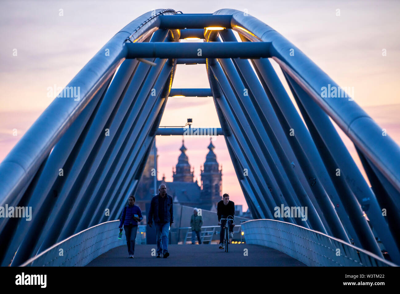 Amsterdam, Netherlands, bridge from the Nemo Science Museum to the city ...