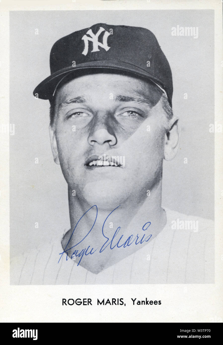 Autographed picture of star baseball player Roger Maris with the New ... Autographed picture of star baseball player Roger Maris with the New ...
