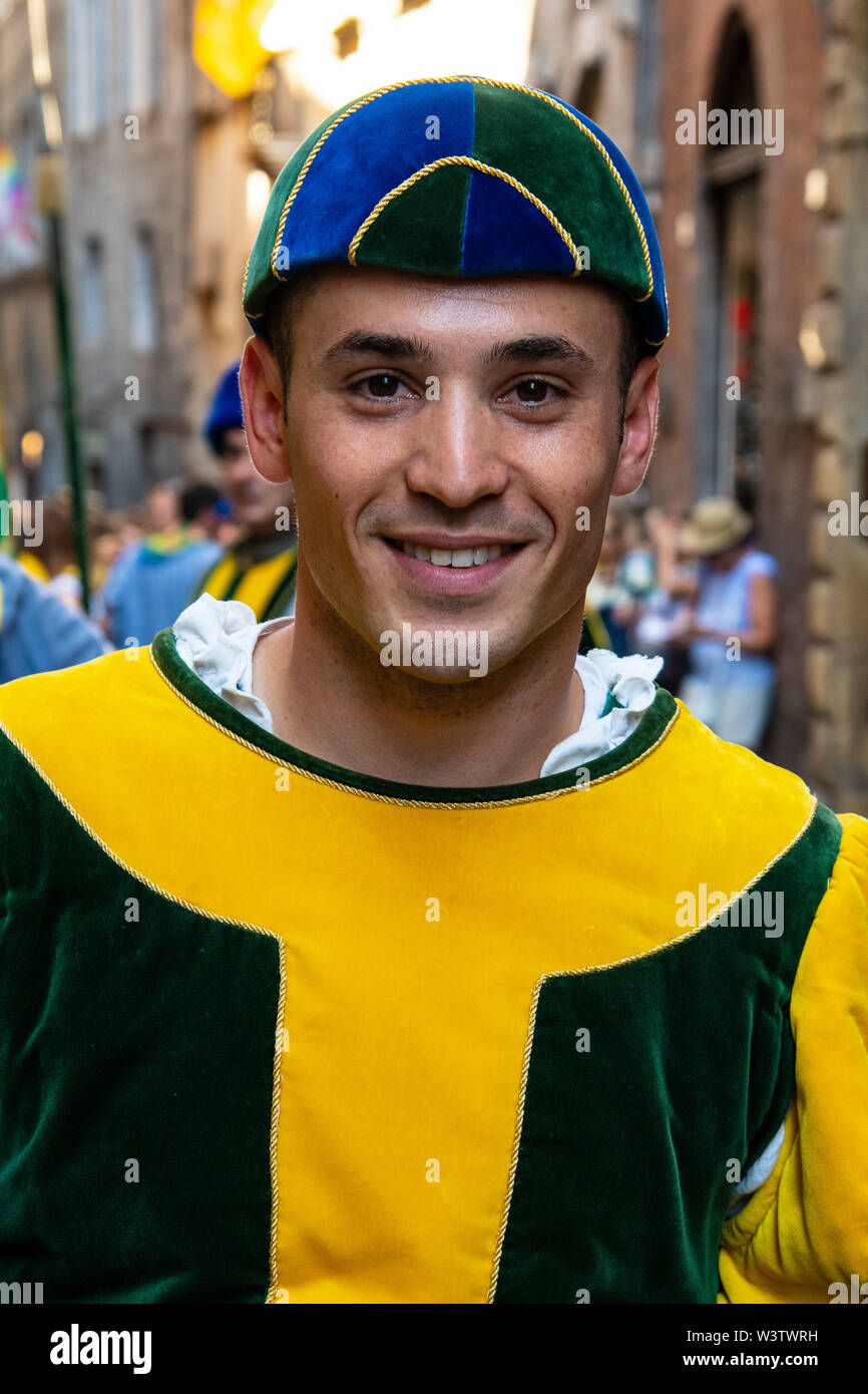 Italy young man dressed hi-res stock photography and images - Alamy