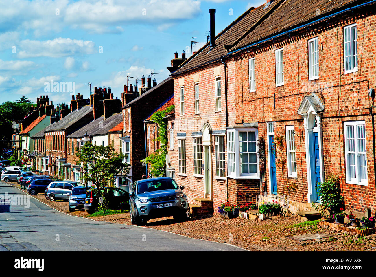 Helperby hi-res stock photography and images - Alamy