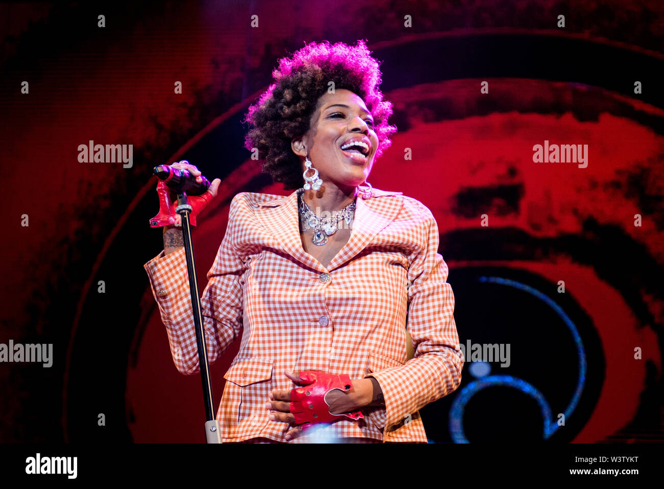 The American singer and songwriter Macy Gray performs live at the ...