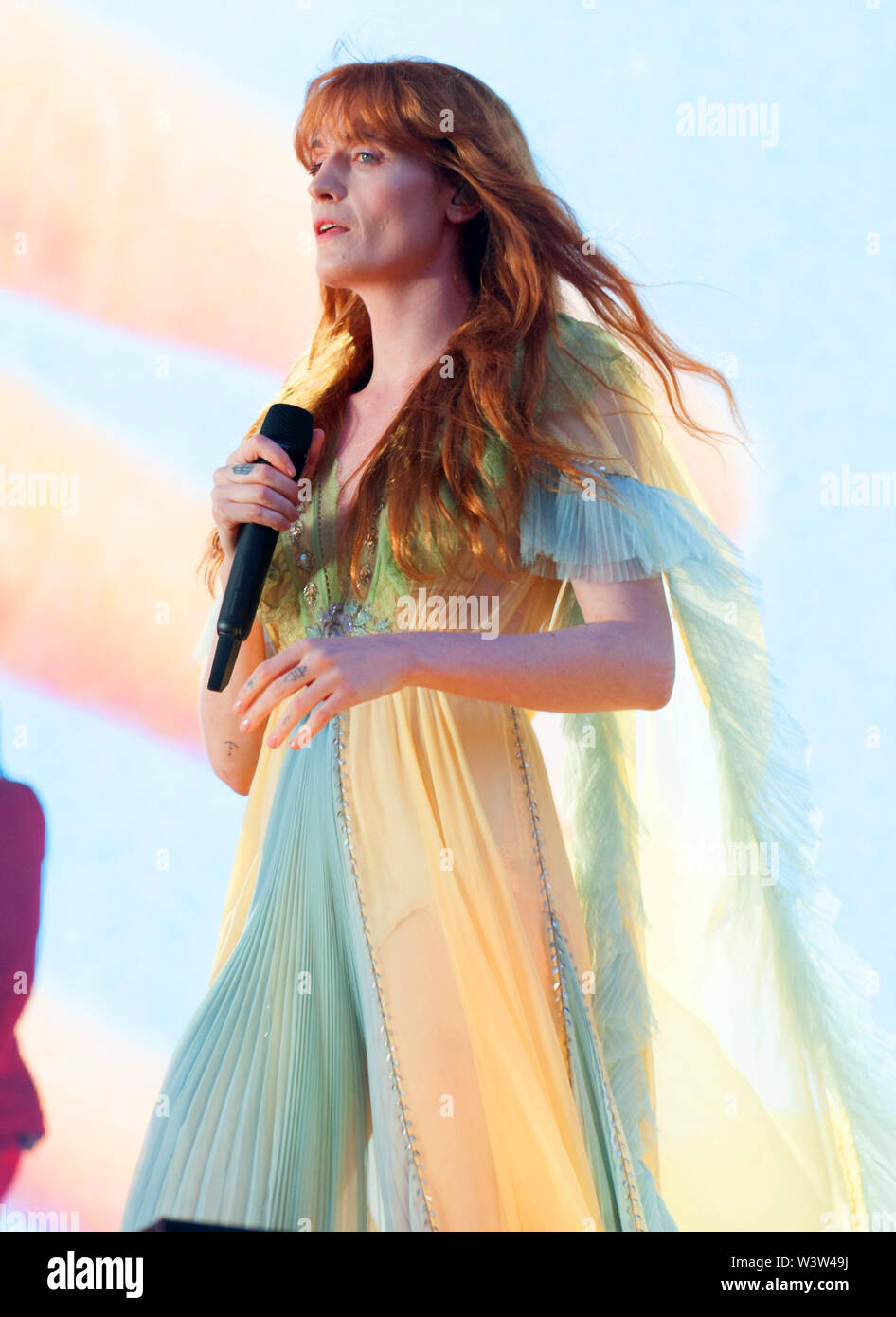 Florence and The Machine, Performing live on stage at Barclay card, BST ...
