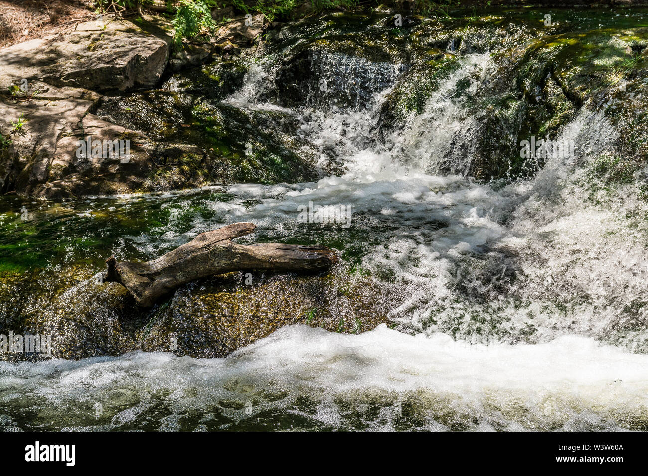 Rock waterfalls hi-res stock photography and images - Alamy