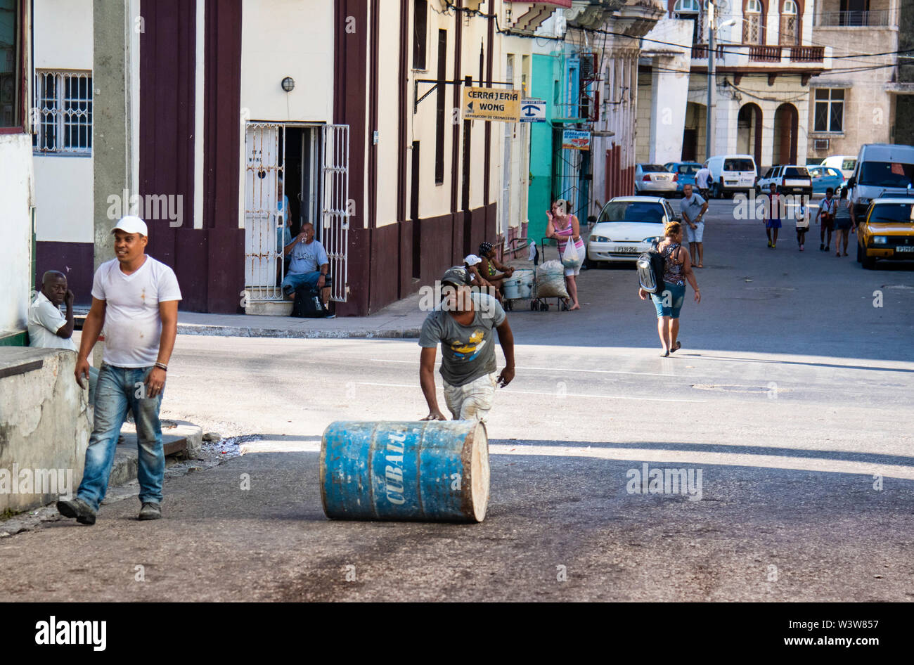 Man rolls hi-res stock photography and images - Alamy