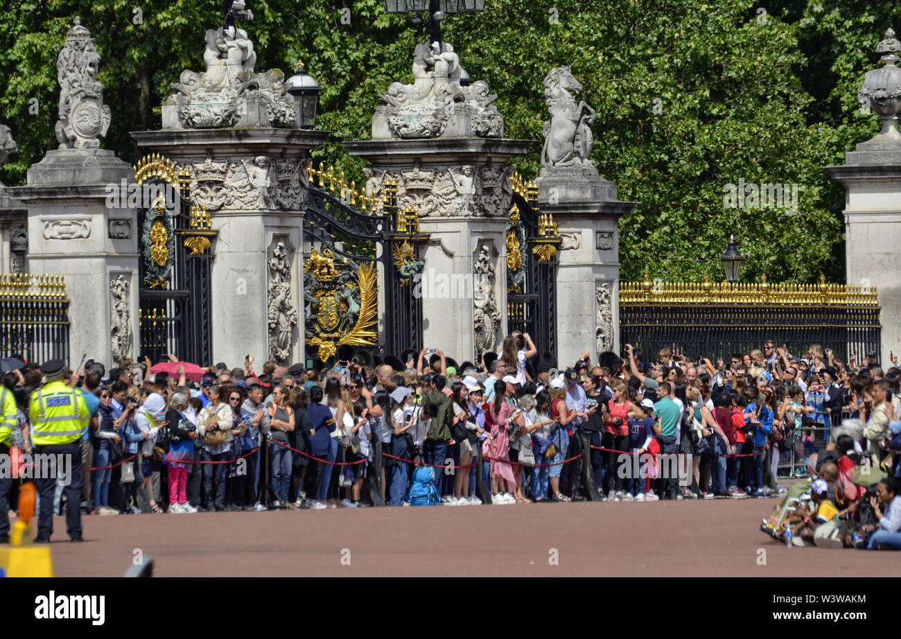 London, United Kingdom, June 2018. The ceremonial change of the guard ...