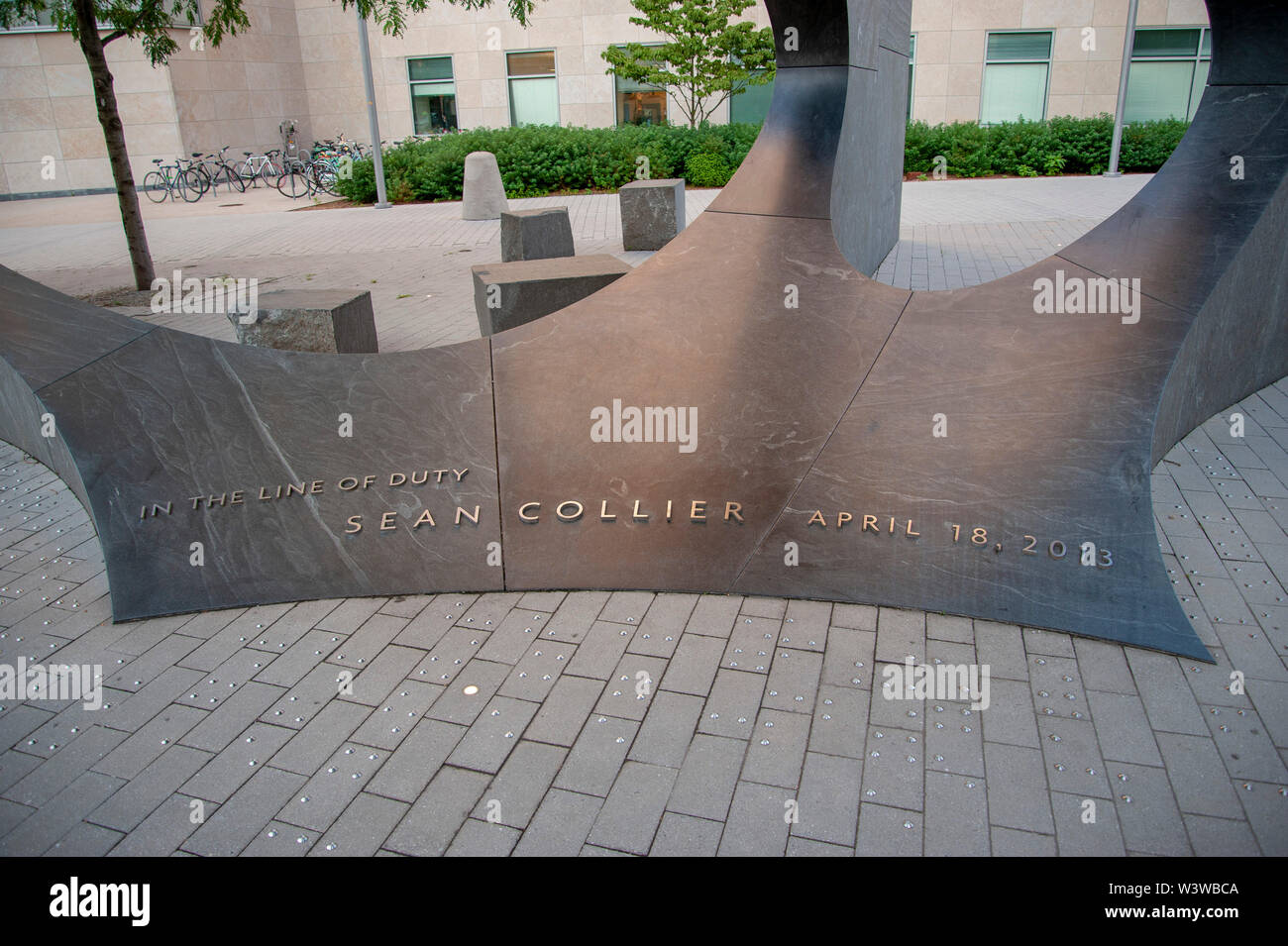 MIT tribute to officer Sean Collier murdered in the aftermath of the ...
