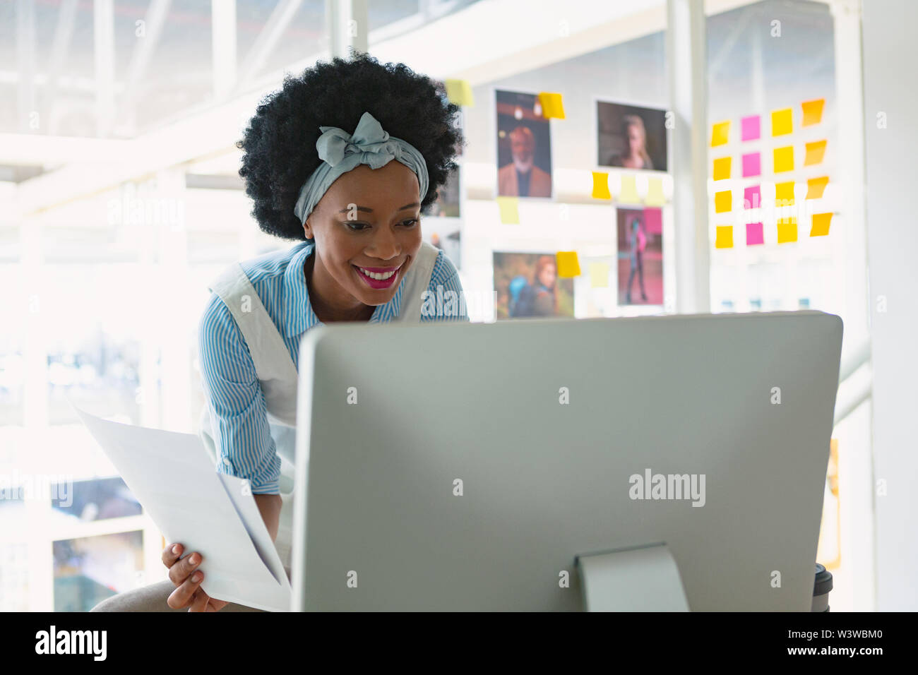 Chinese teenager female hi-res stock photography and images - Alamy